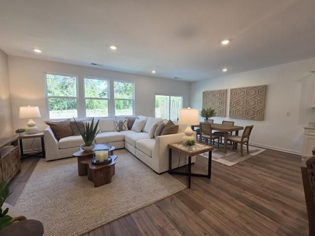 2587 Henson Ct Unit 13, Chattanooga, TN 37421
