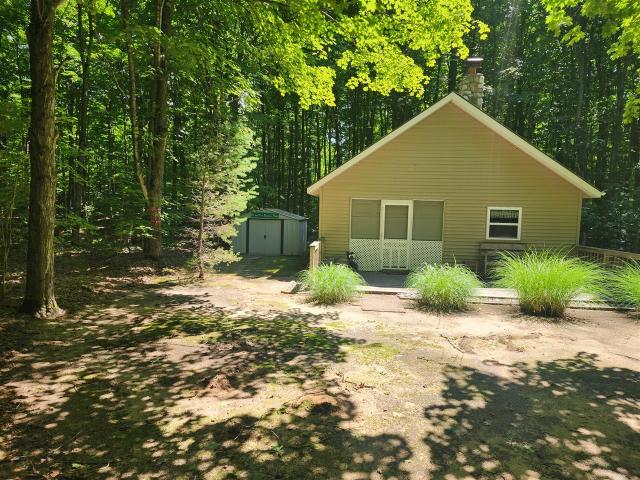 2587 W Armstrong Lake Trail
