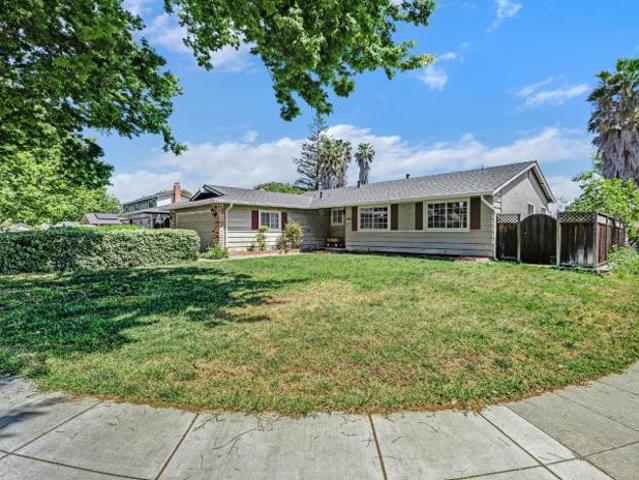 2588 Skylark Dr, San Jose, CA 95125