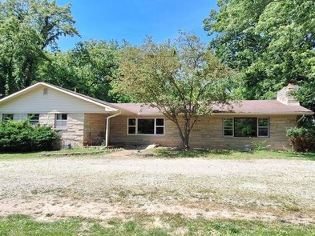 2588 W 250 Rd S, Warsaw, IN 46580