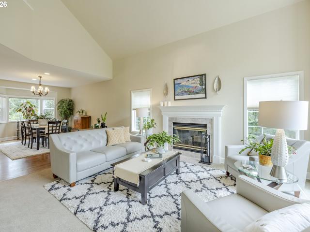 2588 W 28TH AVE