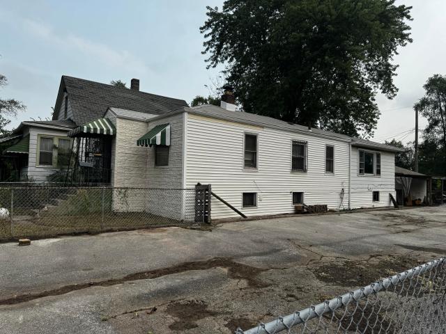 2589 Jefferson Street