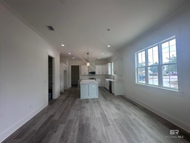 25801 W Oak Ridge Drive