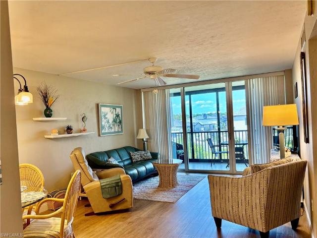 25808 Cockleshell Dr, Unit 315, Bonita Springs, FL 34135 | MLS #225036 | Compass