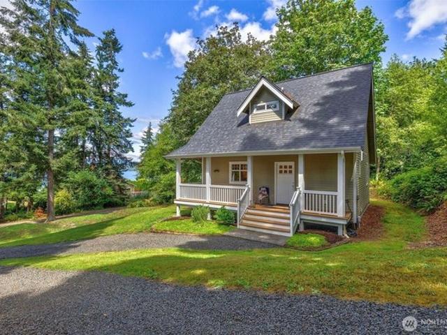 2580 NW Canal View Way, Poulsbo, WA 98370