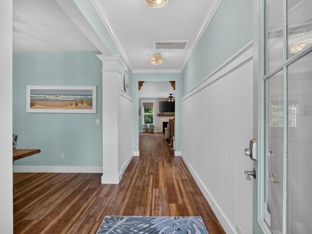 2580 Larch Lane