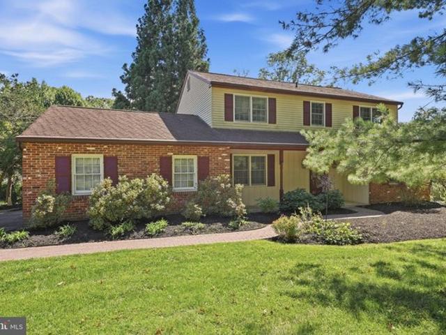 2580 Springhill Cir, Furlong, PA 18925
