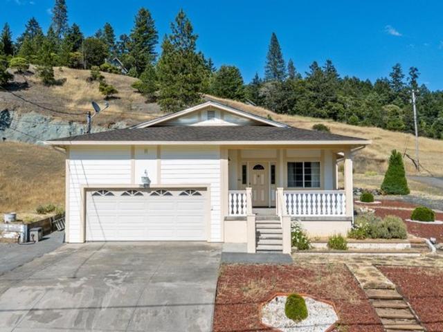 25815 Hawk Dr, Willits, CA 95490