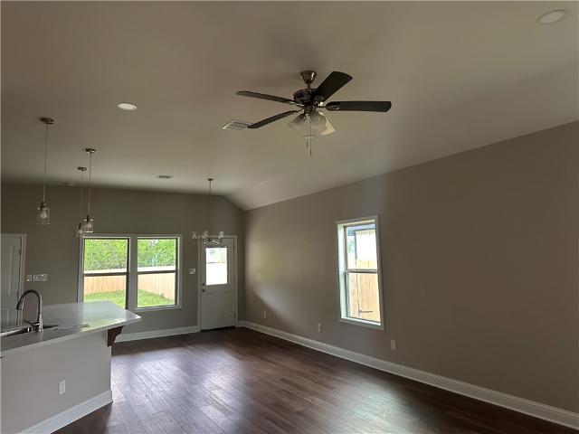2581 Dove Crossing Ln, Navasota, TX 77868 | MLS #26004 | Compass