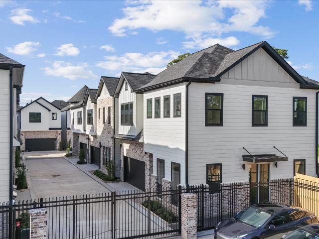2581 Paul Quinn St, Houston, TX 77091 | Compass