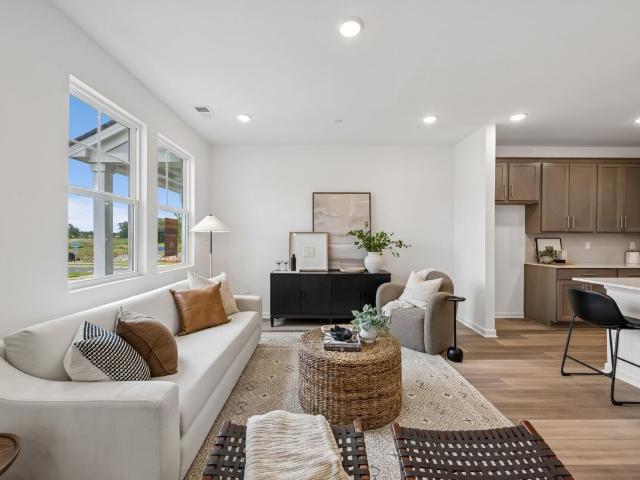 2581 Peaceful Valley Dr