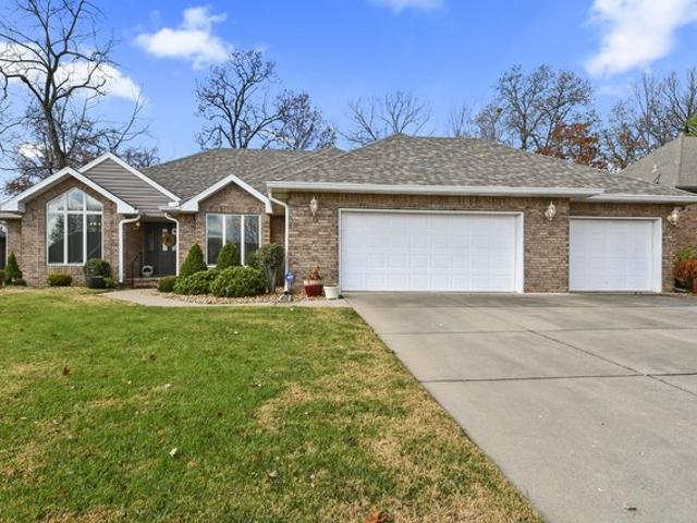 2581 S Forrest Heights Ave, Springfield, MO 65809
