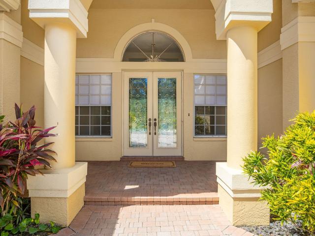 25820 Creekbend Drive, Bonita Springs, US, FL