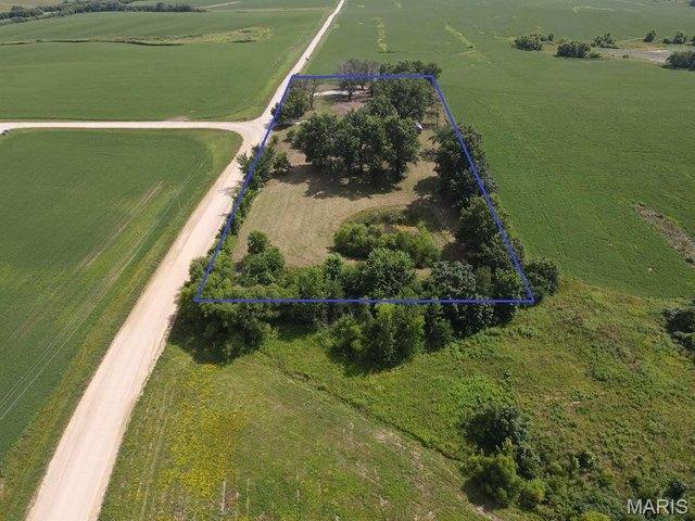 25831 th Ave, La Belle, MO 63447