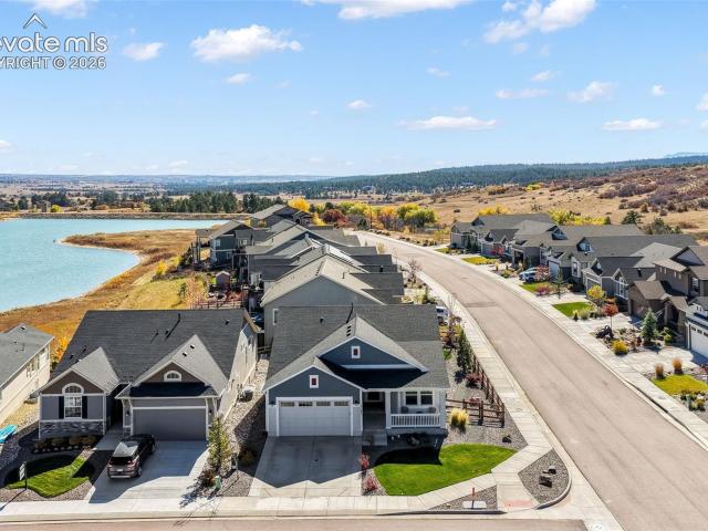 2583 Lakes Edge Drive