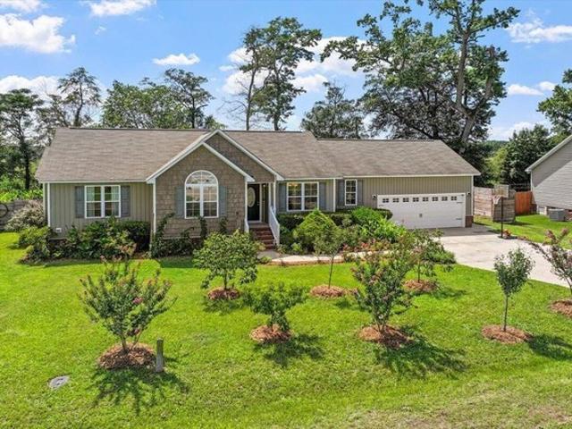 258 Country Day Cir, Selma, NC 27576