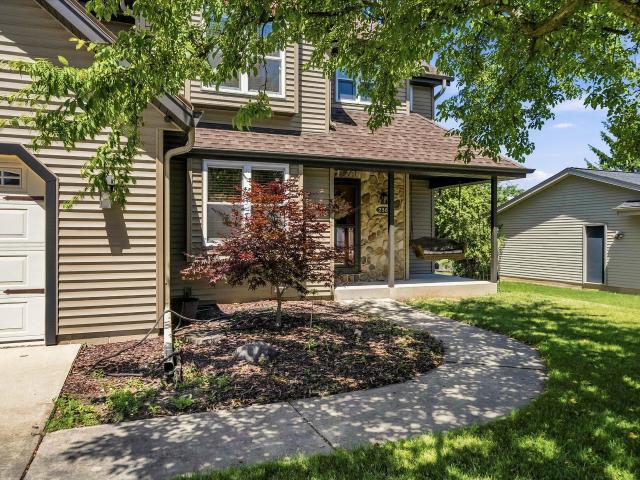 258 Clover Ln