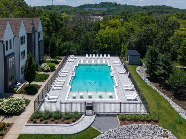 258 Arrowhead Dr
