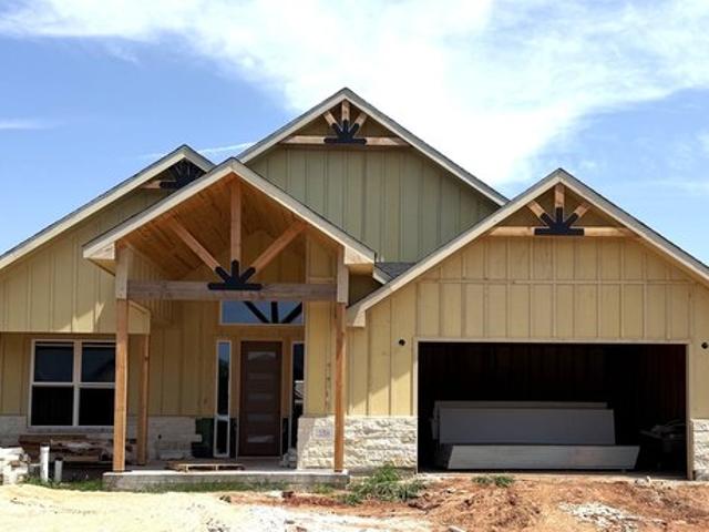 258 Gatling St, Tuscola, TX 79562