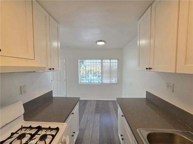 258 E 79th