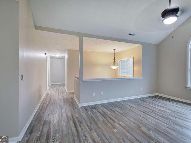 258 Hunters Crossing SE