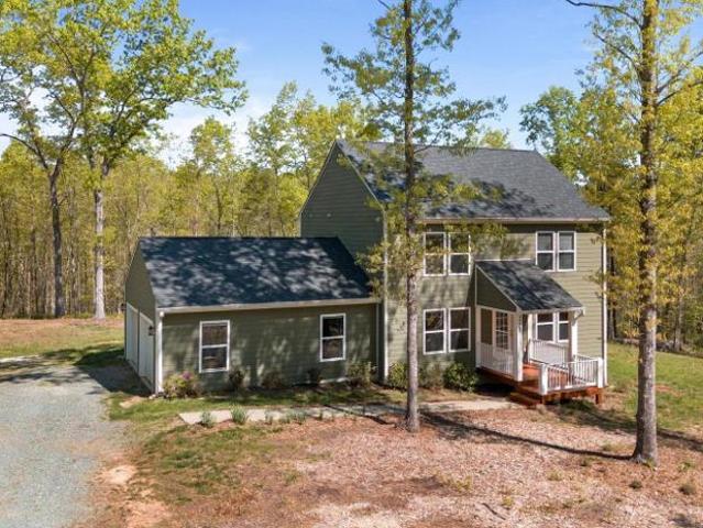 258 Mandachris Ln, Troy, VA 22974