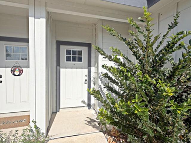 258 Marigold Pl
