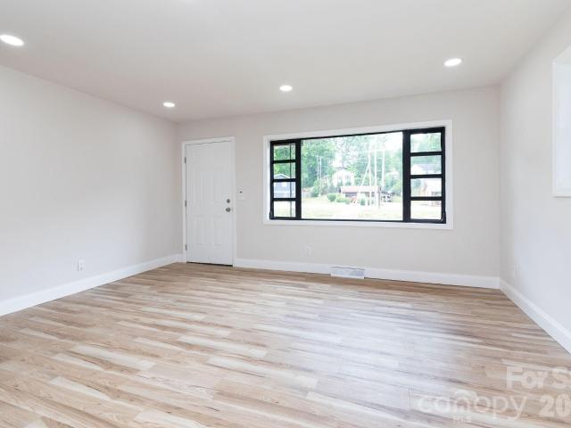 258 New Leicester Hwy, Asheville, NC 28806 | MLS #4381