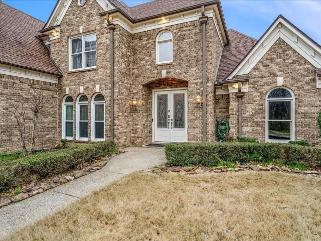 258 nicolet dr