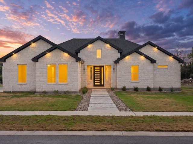 258 Sunday Dr, Burnet, TX 78611