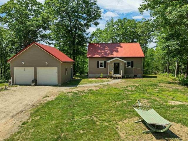 258 Pine River Rd, Effingham, NH 03882