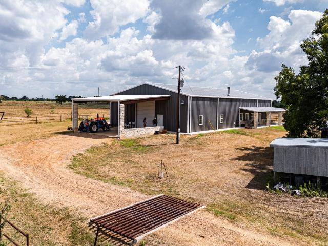 258 Private Road 2006, Schulenburg, TX 78956 | MLS #29920