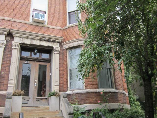 258 Woodlawn Ave