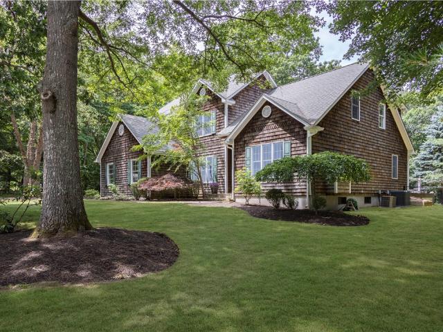 258 Woodridge Drive