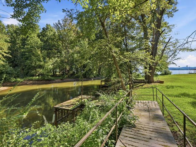 258 Waterway Trail