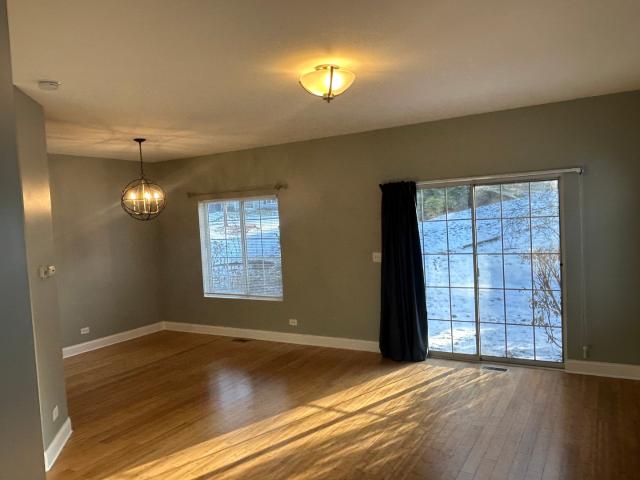 258 Windsor Ct, Unit C, South Elgin, IL 60177 | MLS #12541 | Compass