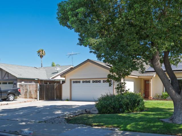 25940 White Wood Circle