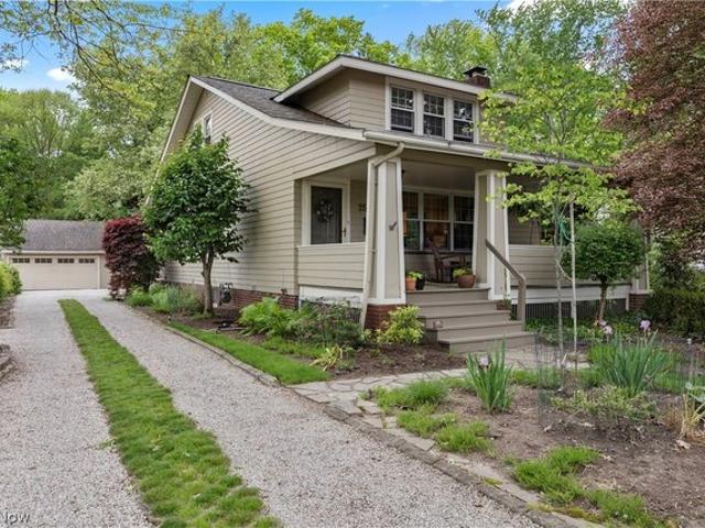 25947 Bagley Rd, Olmsted Falls, OH 44138