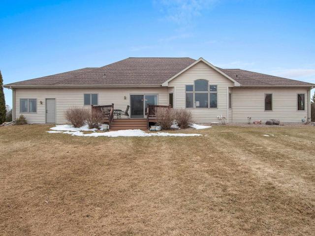 2594 Misty River Ln, De Pere, WI 54115 | MLS #50322 | Compass