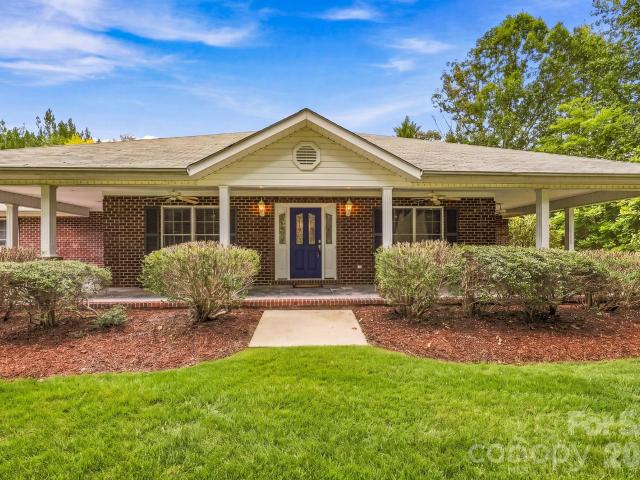 2594 Painters Gap Road