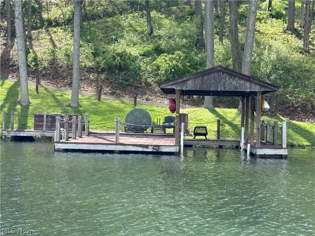 2594 W Buckhorn Drive