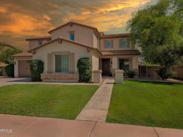2595 E CAROB DR, GILBERT, AZ 85298 Single Family Residence For.