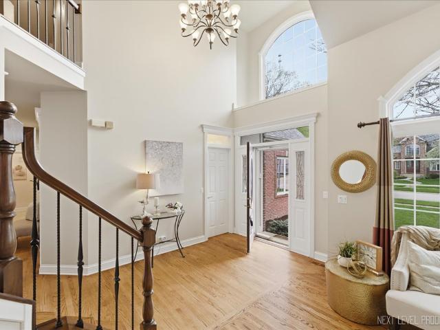2595 Ginger Woods Dr, Aurora, IL 60502 | MLS #12620 | Compass