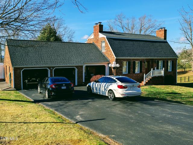 2595 Rose Ridge