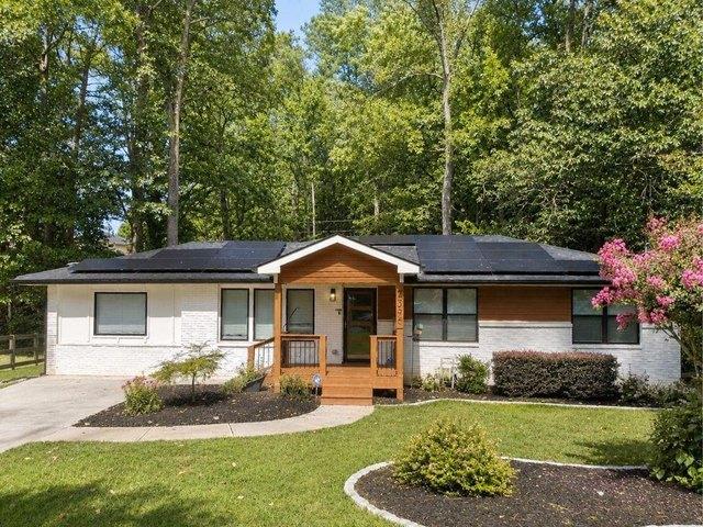2596 Shetland Dr, Decatur, GA 30033