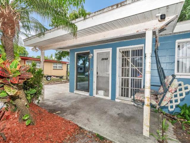 2597 Burns Ave, Melbourne, FL 32935