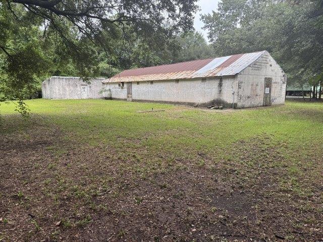 2597 Cainhoy Rd, Huger, SC 29450