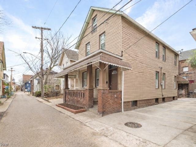 2597 W 15th Street
