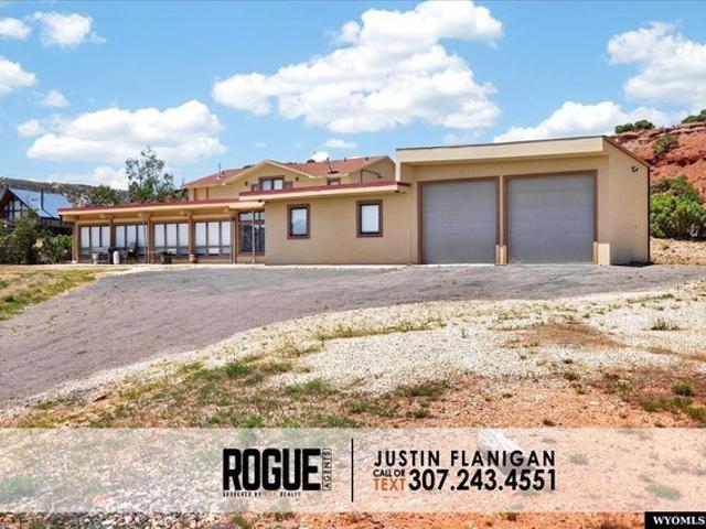 25980 Cedar Mesa Rd, Alcova, WY 82620