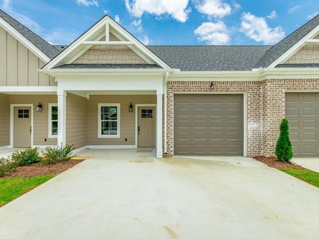 2598 Bannerman Ln, Chattanooga, TN 37421